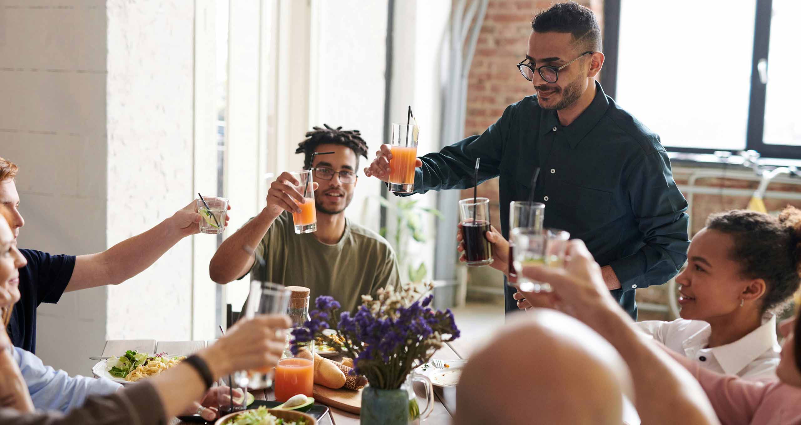 Giving a Toast: A Gentleman's Guide - Apex Gents